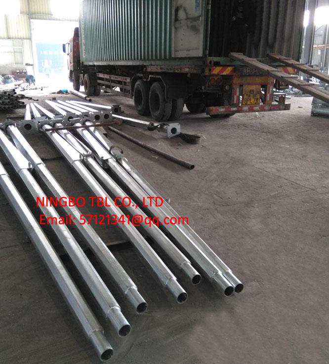 Hinged Lighting Poles, Mid-Hinged Lighting Columns, Mid-Hinged Metal ...